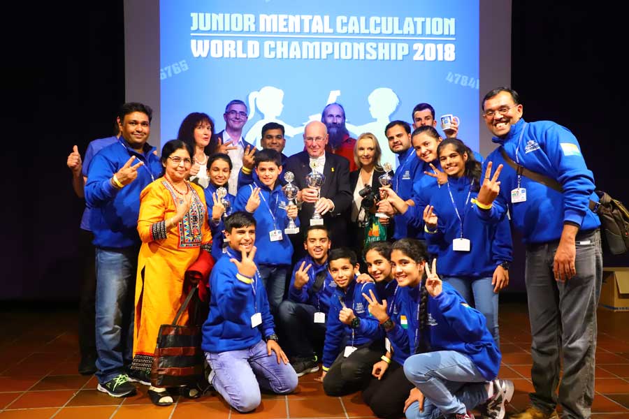 Trendz Abacus Mental Maths : A Complete Brain Power Development Program